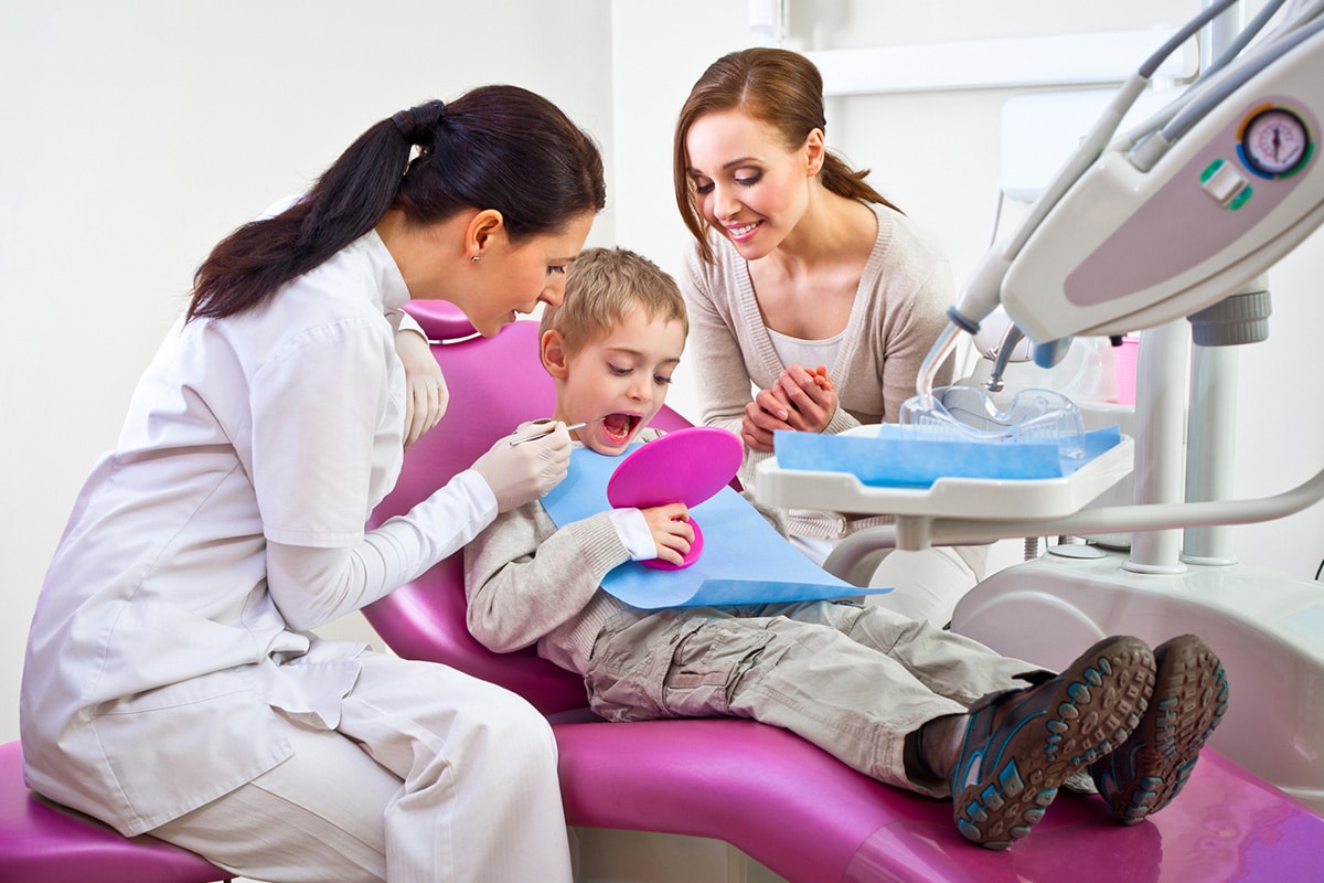 At What Age Should a Child Get Their First Dental X-Ray?